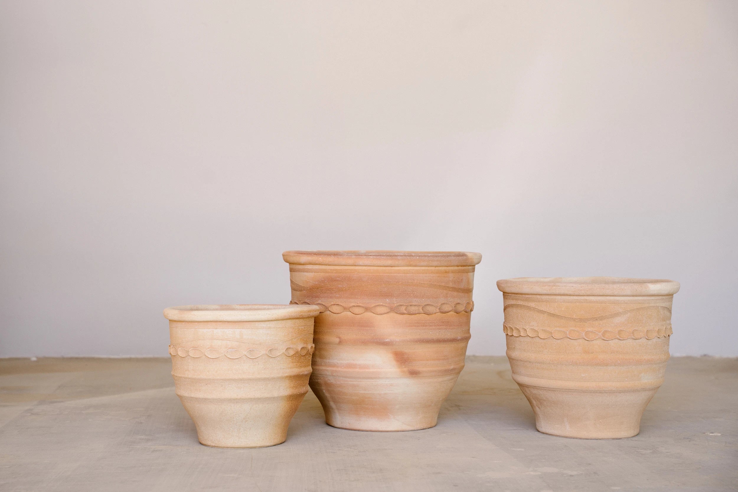 Exara M Cretan Terracotta Planter/Pot – Kilned Earth